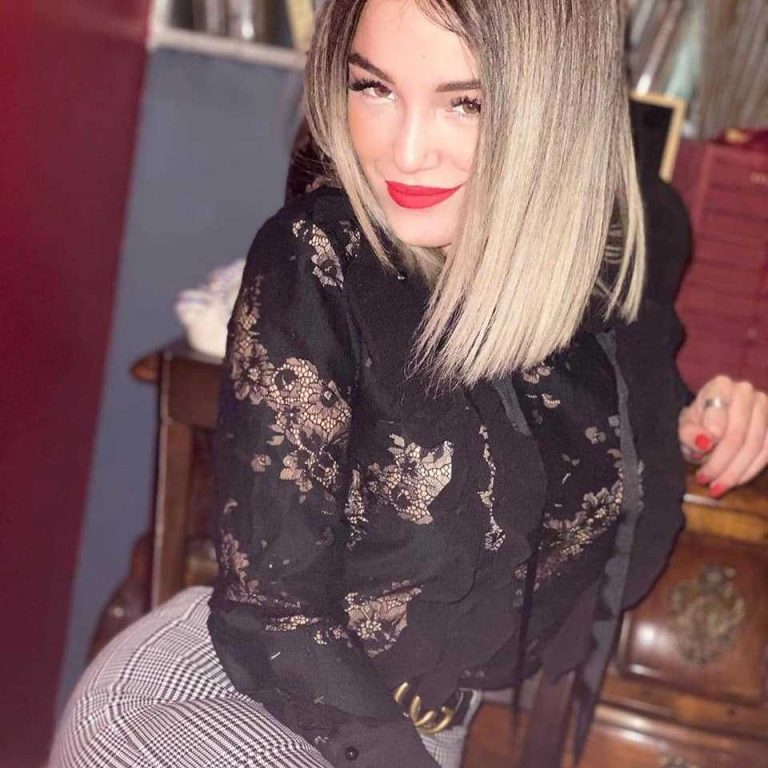 Numidia Lezoul - Biographie : Origine, âge et carrière | Izzoran.com